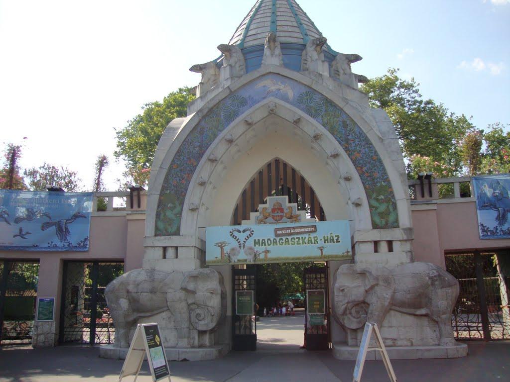 Cestovná agentúra ZAHRA| Kráľovná na Dunaji - Budapešť a návšteva ZOO ...